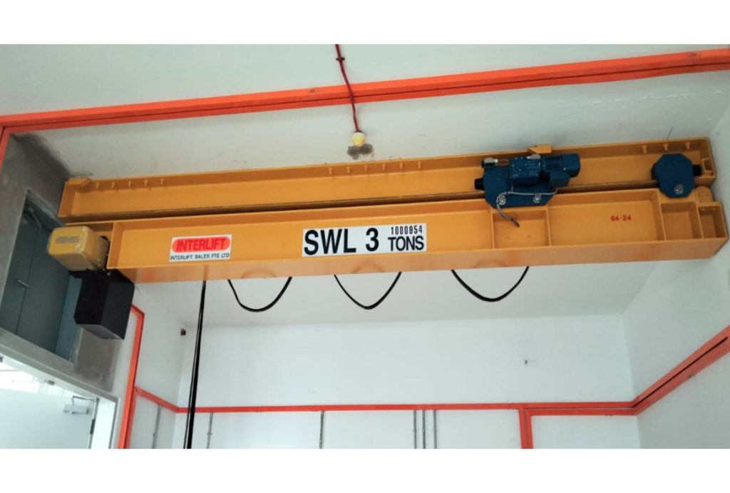 Monorail & Retractable Crane System - Interlift